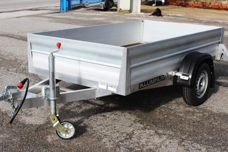 ATRELADOS E REBOQUES - Atrelados novos fabricados em Portugal