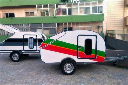 Mini Caravana com Quarto e Cozinha AUTOCARAVANAS EM PORTUGAL ...