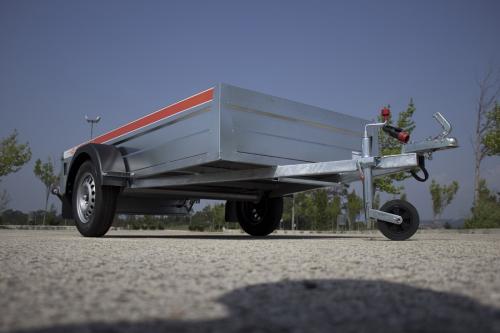 ATRELADOS E REBOQUES - Atrelados novos fabricados em Portugal