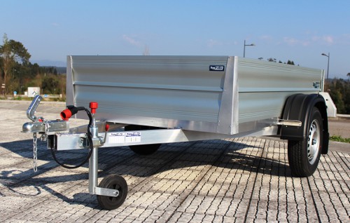 ATRELADOS E REBOQUES - Atrelados novos fabricados em Portugal