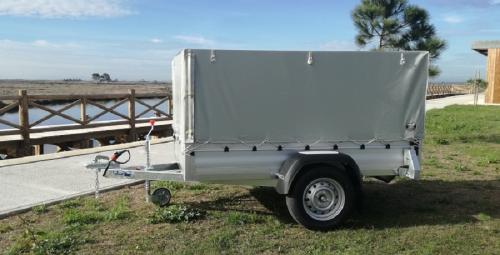 ATRELADOS E REBOQUES - Atrelados novos fabricados em Portugal