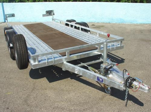 ATRELADOS E REBOQUES - Atrelados novos fabricados em Portugal