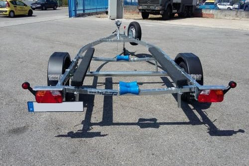 ATRELADOS E REBOQUES - Atrelados novos fabricados em Portugal